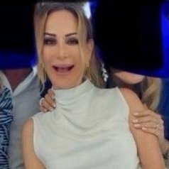 Meet Greek-American Singles on EligibleGreeks | Online Dating App