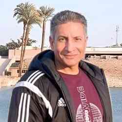 Meet Arab Singles on ArabLounge